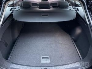 Black SEAT Leon 2022 in Ogre, with an engine capacity of 2.00 L and mileage of 276 thousand km for 12950 €, photo 14 on AUTOMOTO.COM.LV