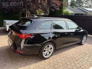Melns SEAT Leon 2022 Ogre, ar dzinēja tilpumu 2.00 L un nobraukumu 276 tūkst. km par 12950 €, foto 4 vietnē AUTOMOTO.COM.LV