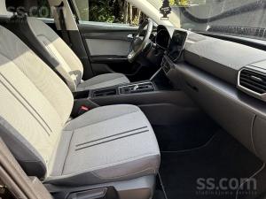 Melns SEAT Leon 2022 Ogre, ar dzinēja tilpumu 2.00 L un nobraukumu 276 tūkst. km par 12950 €, foto 31 vietnē AUTOMOTO.COM.LV