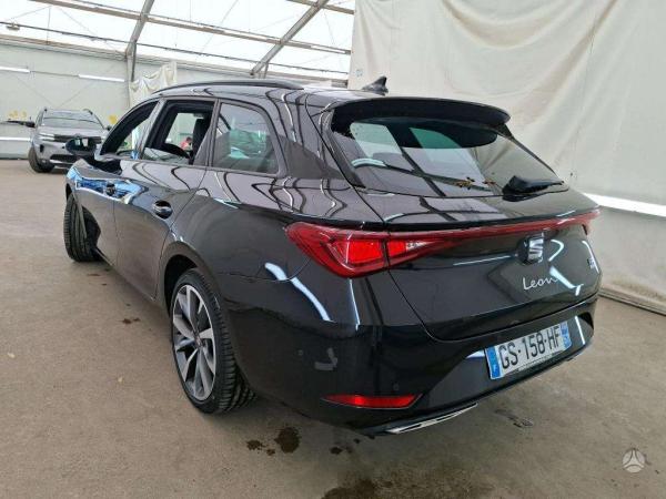 Melns SEAT Leon 2023 Kauņa, ar dzinēja tilpumu 1.40 L un nobraukumu 142 tūkst. km par 16800 €, foto 3 vietnē AUTOMOTO.COM.LV