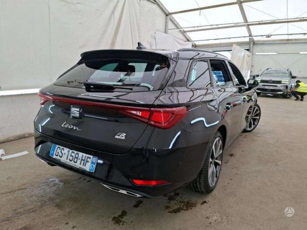 Melns SEAT Leon 2023 Kauņa, ar dzinēja tilpumu 1.40 L un nobraukumu 142 tūkst. km par 16800 €, foto 4 vietnē AUTOMOTO.COM.LV
