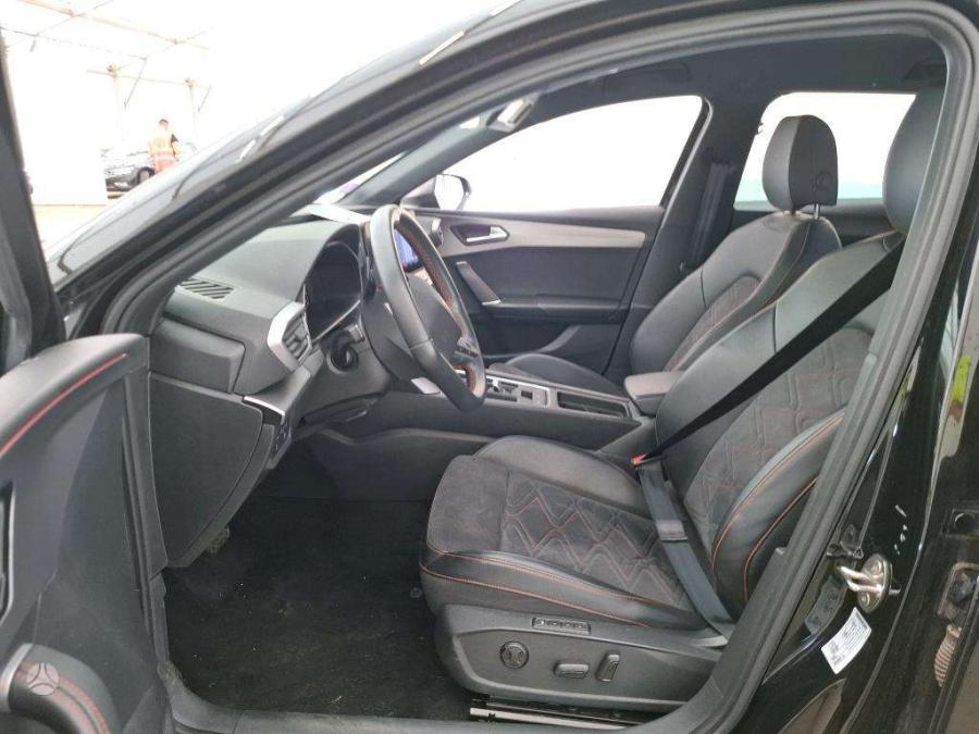 Melns SEAT Leon 2023 Kauņa, ar dzinēja tilpumu 1.40 L un nobraukumu 142 tūkst. km par 16800 €, foto 7 vietnē AUTOMOTO.COM.LV