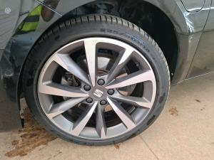 Melns SEAT Leon 2023 Kauņa, ar dzinēja tilpumu 1.40 L un nobraukumu 142 tūkst. km par 16800 €, foto 14 vietnē AUTOMOTO.COM.LV