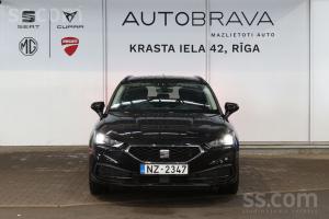 Black SEAT Leon 2024 in Riga, with an engine capacity of 1.50 L and mileage of 45 thousand km for 22790 €, photo 3 on AUTOMOTO.COM.LV