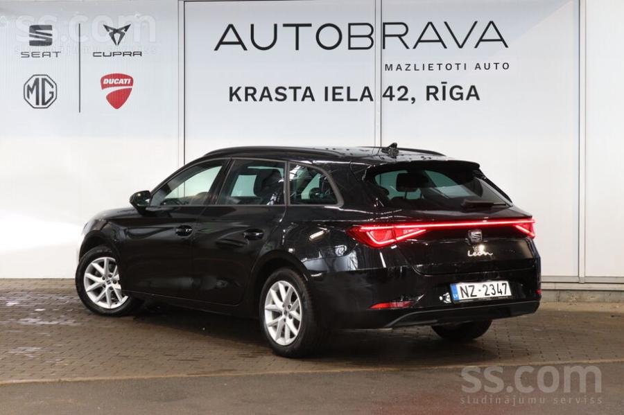 Black SEAT Leon 2024 in Riga, with an engine capacity of 1.50 L and mileage of 45 thousand km for 22790 €, photo 9 on AUTOMOTO.COM.LV