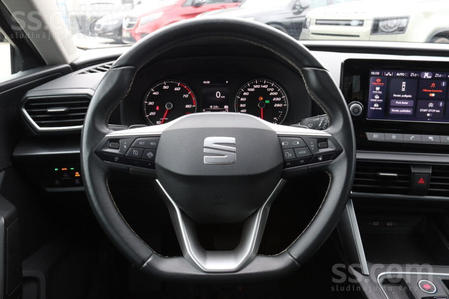 Black SEAT Leon 2024 in Riga, with an engine capacity of 1.50 L and mileage of 45 thousand km for 22790 €, photo 11 on AUTOMOTO.COM.LV