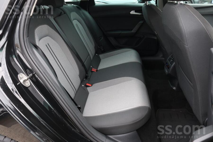 Black SEAT Leon 2024 in Riga, with an engine capacity of 1.50 L and mileage of 45 thousand km for 22790 €, photo 26 on AUTOMOTO.COM.LV