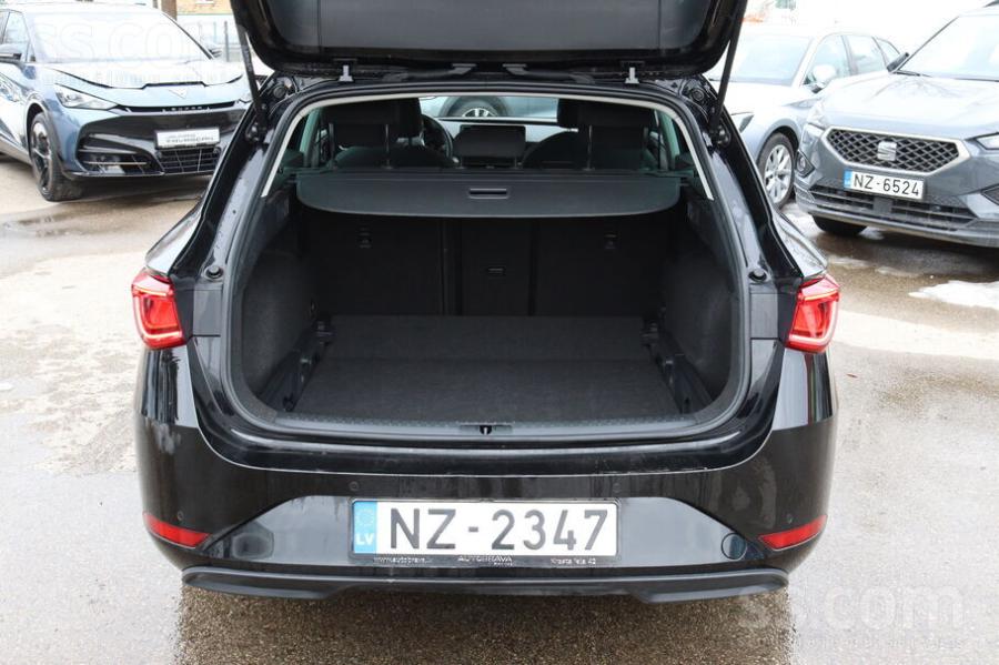 Black SEAT Leon 2024 in Riga, with an engine capacity of 1.50 L and mileage of 45 thousand km for 22790 €, photo 29 on AUTOMOTO.COM.LV