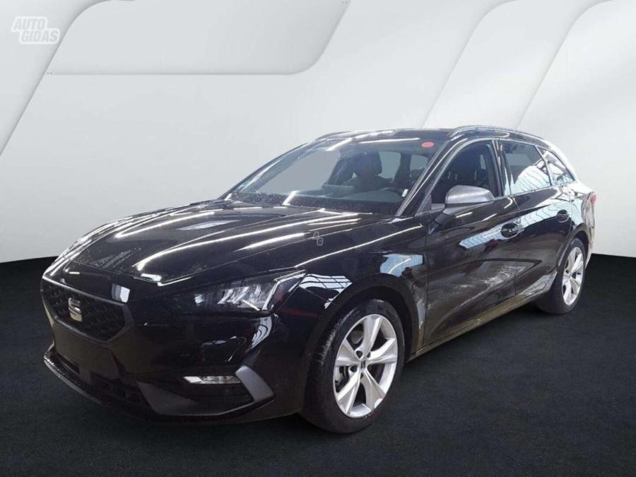 Black SEAT Leon 2025 in Kaunas, with an engine capacity of 1.50 L and mileage of 24 thousand km for 31114 €, photo 1 on AUTOMOTO.COM.LV