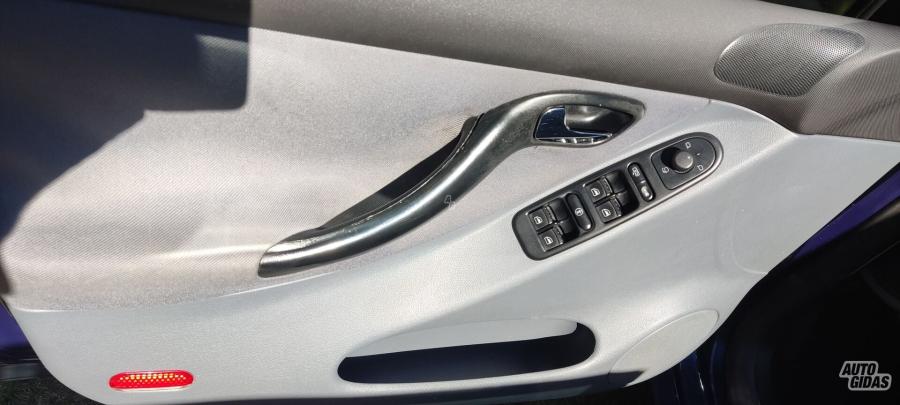 Zils SEAT Leon 2000 Klaipėda, ar dzinēja tilpumu 1.90 L un nobraukumu 328 tūkst. km par 550 €, foto 10 vietnē AUTOMOTO.COM.LV
