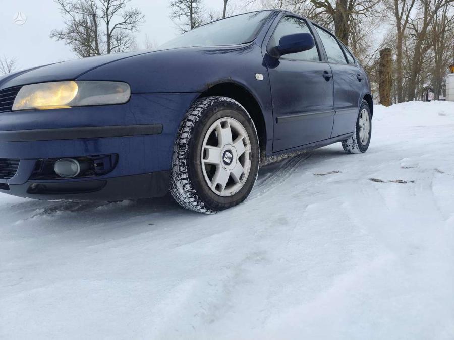 Blue SEAT Leon 2001 in Panevezys, with an engine capacity of 1.90 L and mileage of 360 thousand km for 999 €, photo 5 on AUTOMOTO.COM.LV