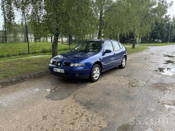 Синий Сеат Леон 2001 в Огре, объемом двигателя 1.90 л и пробегом 305 тыс. км за 1000 €, фото 3 на AUTOMOTO.COM.LV