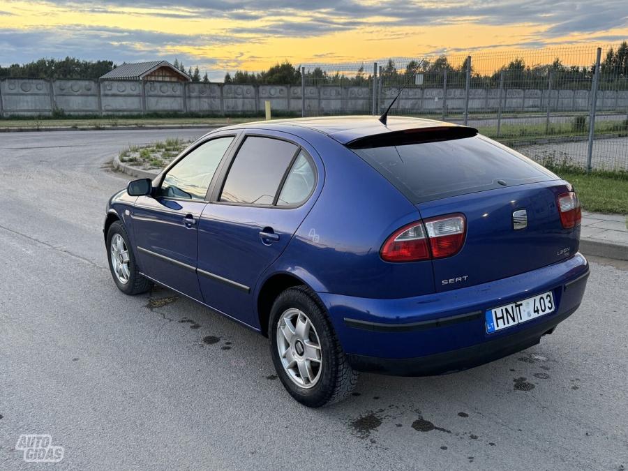 Zils SEAT Leon 2001 Panevēža, ar dzinēja tilpumu 1.90 L un nobraukumu 255 tūkst. km par 1350 €, foto 5 vietnē AUTOMOTO.COM.LV