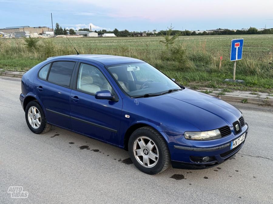 Zils SEAT Leon 2001 Panevēža, ar dzinēja tilpumu 1.90 L un nobraukumu 255 tūkst. km par 1350 €, foto 8 vietnē AUTOMOTO.COM.LV