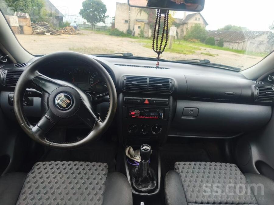 Blue SEAT Leon 2001 in Dobele, with an engine capacity of 1.90 L and mileage of 535 thousand km for 1500 €, photo 6 on AUTOMOTO.COM.LV