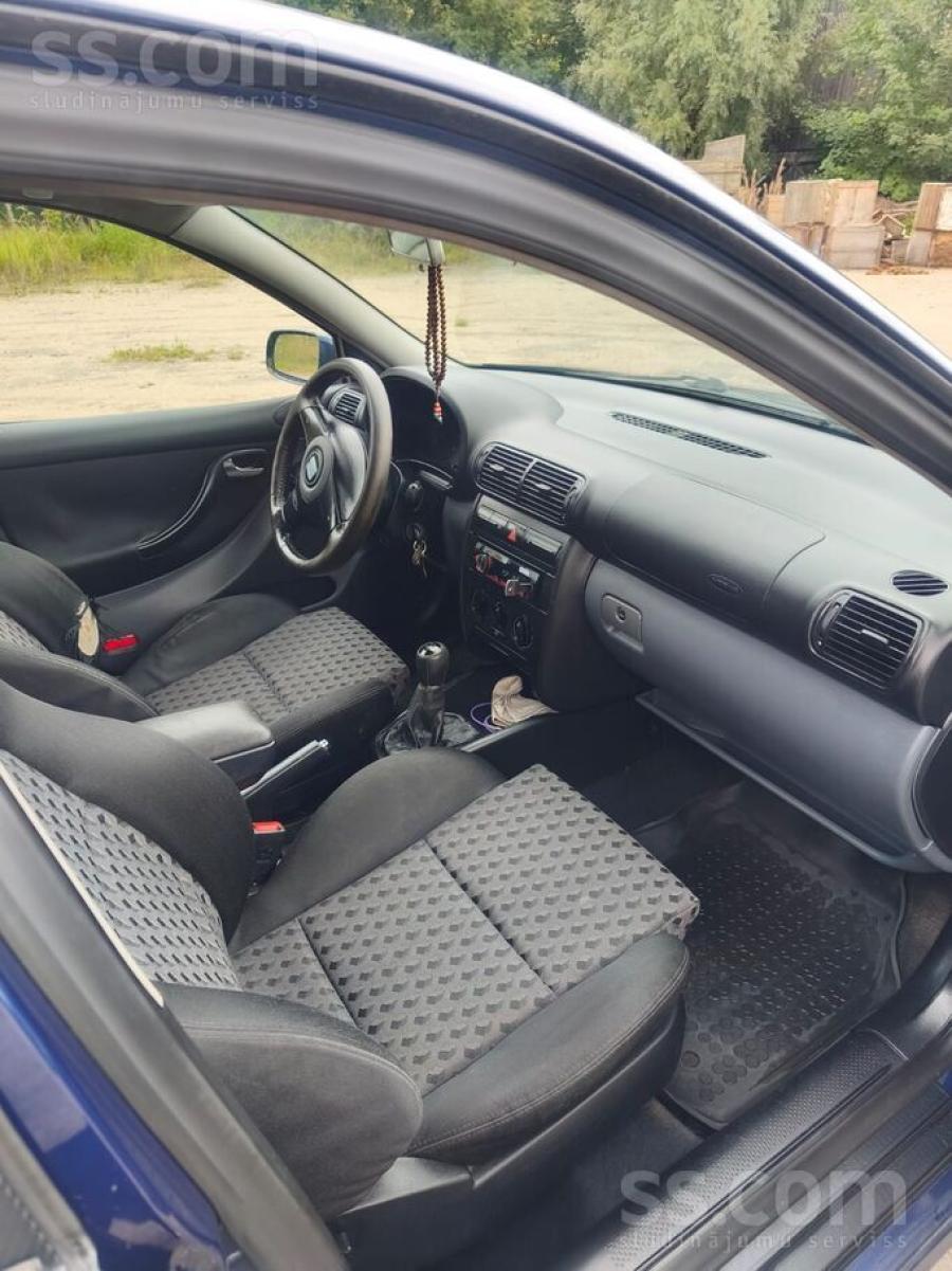 Blue SEAT Leon 2001 in Dobele, with an engine capacity of 1.90 L and mileage of 535 thousand km for 1500 €, photo 8 on AUTOMOTO.COM.LV