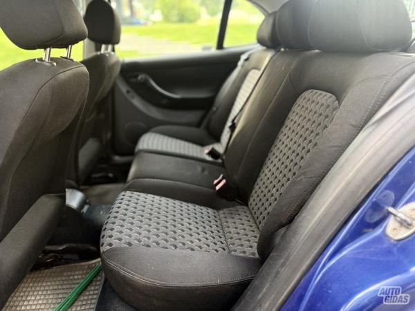 Zils SEAT Leon 2002 Viļņa, ar dzinēja tilpumu 1.90 L un nobraukumu 303 tūkst. km par 999 €, foto 9 vietnē AUTOMOTO.COM.LV