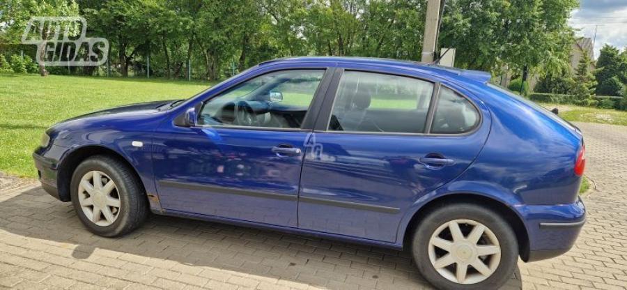Blue SEAT Leon 2003 in Kaunas, with an engine capacity of 1.90 L and mileage of 289 thousand km for 700 €, photo 1 on AUTOMOTO.COM.LV