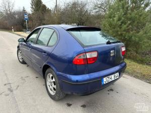 Blue SEAT Leon 2004 in Jonava, with an engine capacity of 1.90 L and mileage of 275 thousand km for 1000 €, photo 4 on AUTOMOTO.COM.LV