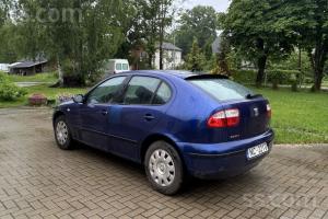 Blue SEAT Leon 2004 in Kraslava, with an engine capacity of 1.60 L and mileage of 210 thousand km for 500 €, photo 4 on AUTOMOTO.COM.LV