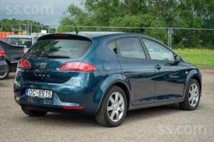 Zils SEAT Leon 2006 Liepāja, ar dzinēja tilpumu 1.90 L un nobraukumu 368 tūkst. km par 2800 €, foto 6 vietnē AUTOMOTO.COM.LV