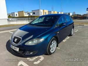 Zils SEAT Leon 2007 Tallina, ar dzinēja tilpumu 1.90 L un nobraukumu 0 tūkst. km par 2400 €, foto 3 vietnē AUTOMOTO.COM.LV