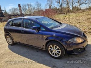 Zils SEAT Leon 2010 Tallina, ar dzinēja tilpumu 1.90 L un nobraukumu 291 tūkst. km par 1900 €, foto 4 vietnē AUTOMOTO.COM.LV