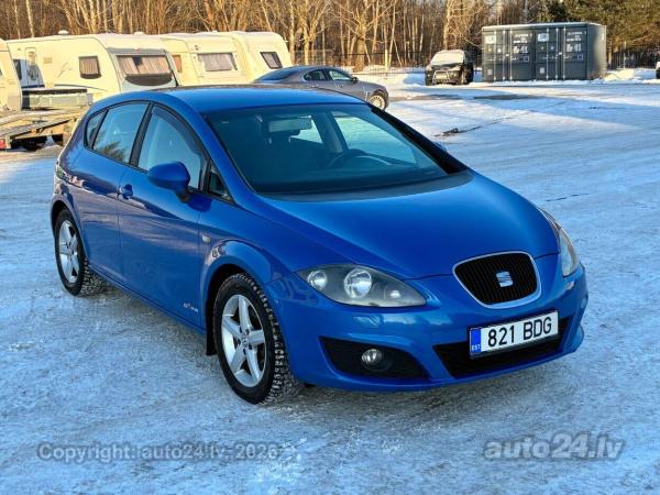 Zils SEAT Leon 2011 Pērnava, ar dzinēja tilpumu 1.60 L un nobraukumu 218 tūkst. km par 3950 €, foto 2 vietnē AUTOMOTO.COM.LV