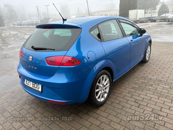 Blue SEAT Leon 2011 in Parnu, with an engine capacity of 1.60 L and mileage of 219 thousand km for 3500 €, photo 2 on AUTOMOTO.COM.LV