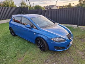 Blue SEAT Leon 2011 in Kedainiai, with an engine capacity of 1.20 L and mileage of 214 thousand km for 3399 €, photo 10 on AUTOMOTO.COM.LV