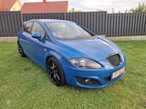 Blue SEAT Leon 2011 in Kedainiai, with an engine capacity of 1.20 L and mileage of 214 thousand km for 3399 €, photo 16 on AUTOMOTO.COM.LV