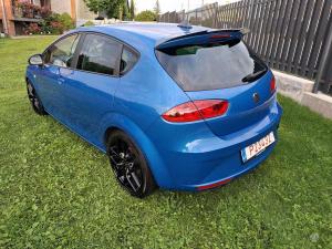 Blue SEAT Leon 2011 in Kedainiai, with an engine capacity of 1.20 L and mileage of 214 thousand km for 3399 €, photo 17 on AUTOMOTO.COM.LV