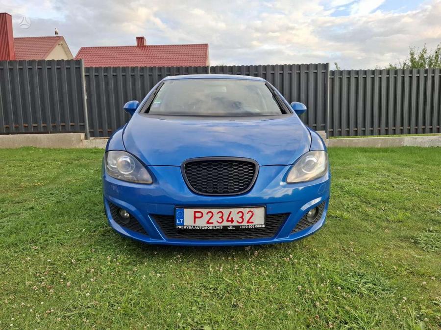 Blue SEAT Leon 2011 in Kedainiai, with an engine capacity of 1.20 L and mileage of 214 thousand km for 3399 €, photo 21 on AUTOMOTO.COM.LV