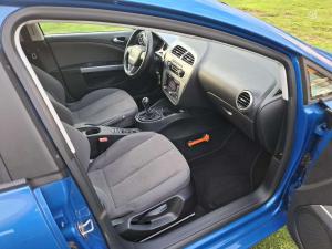 Blue SEAT Leon 2011 in Kedainiai, with an engine capacity of 1.20 L and mileage of 214 thousand km for 3399 €, photo 39 on AUTOMOTO.COM.LV