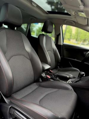 Blue SEAT Leon 2014 in Vilnius, with an engine capacity of 1.97 L and mileage of 243 thousand km for 6500 €, photo 15 on AUTOMOTO.COM.LV