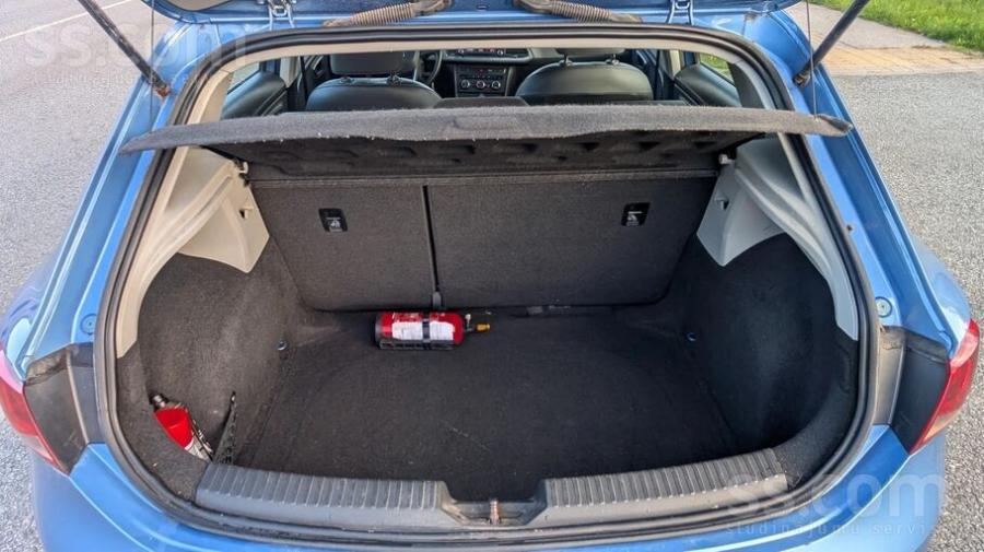 Blue SEAT Leon 2014 in Riga, with an engine capacity of 1.60 L and mileage of 343 thousand km for 6000 €, photo 10 on AUTOMOTO.COM.LV