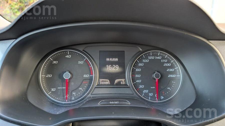Blue SEAT Leon 2014 in Riga, with an engine capacity of 1.60 L and mileage of 343 thousand km for 6000 €, photo 15 on AUTOMOTO.COM.LV