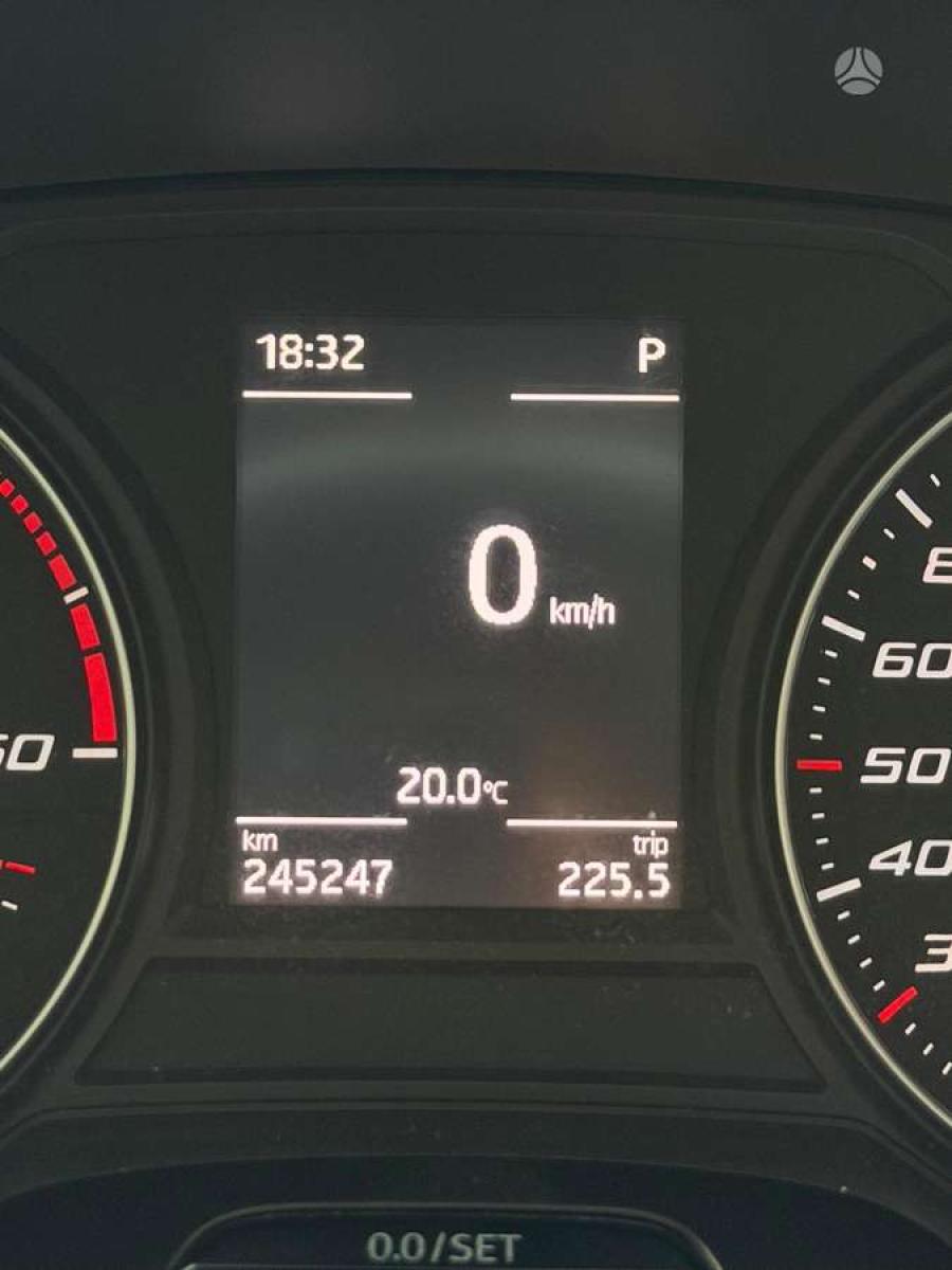 Zils SEAT Leon 2015 Viļņa, ar dzinēja tilpumu 1.97 L un nobraukumu 245 tūkst. km par 6900 €, foto 16 vietnē AUTOMOTO.COM.LV