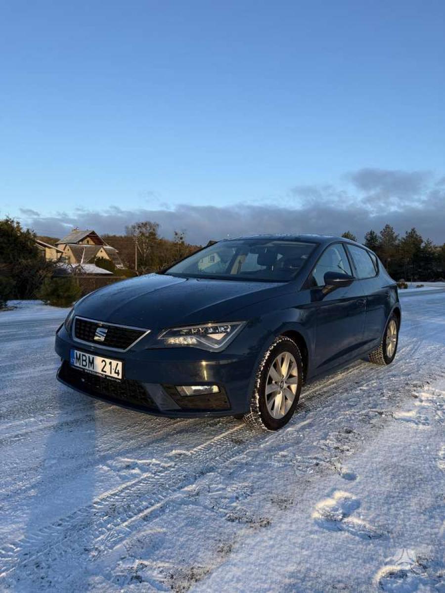 Blue SEAT Leon 2017 in Kaunas, with an engine capacity of 1.60 L and mileage of 162 thousand km for 6700 €, photo 3 on AUTOMOTO.COM.LV