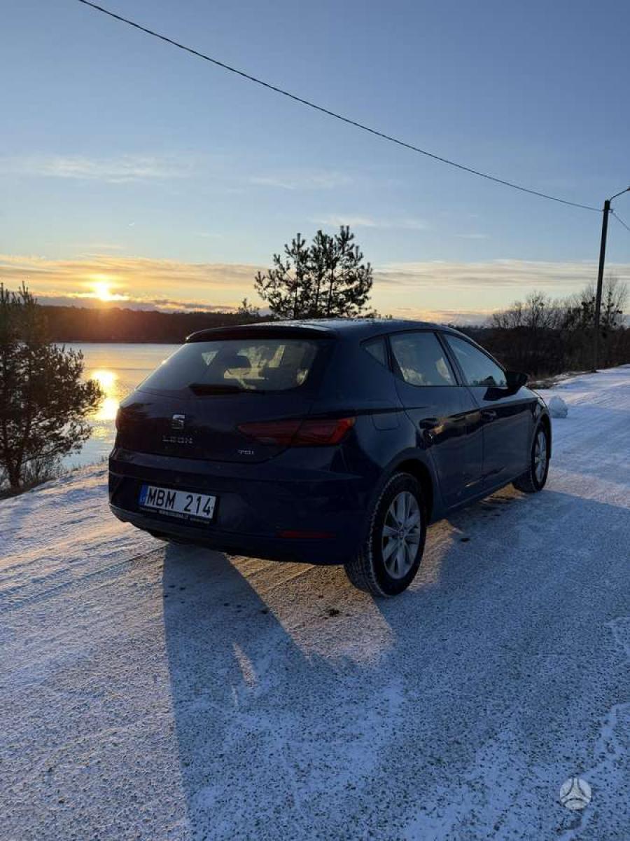 Blue SEAT Leon 2017 in Kaunas, with an engine capacity of 1.60 L and mileage of 162 thousand km for 6700 €, photo 11 on AUTOMOTO.COM.LV
