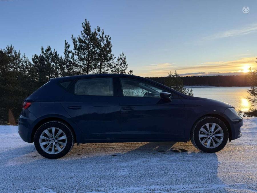 Blue SEAT Leon 2017 in Kaunas, with an engine capacity of 1.60 L and mileage of 162 thousand km for 6700 €, photo 12 on AUTOMOTO.COM.LV