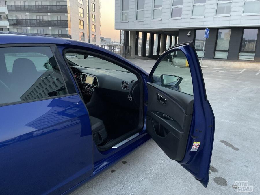 Blue SEAT Leon 2018 in Vilnius, with an engine capacity of 2.00 L and mileage of 284 thousand km for 9990 €, photo 14 on AUTOMOTO.COM.LV