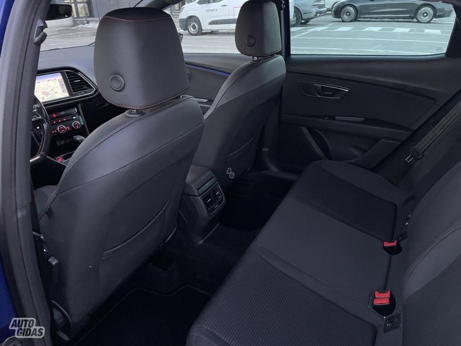Blue SEAT Leon 2018 in Vilnius, with an engine capacity of 2.00 L and mileage of 279 thousand km for 9990 €, photo 20 on AUTOMOTO.COM.LV