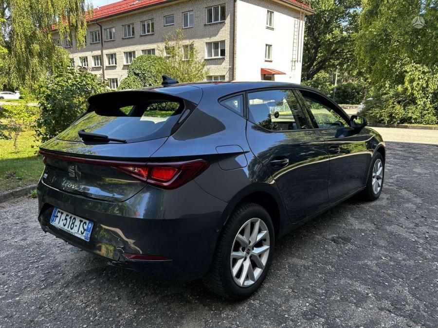 Blue SEAT Leon 2020 in Kaunas, with an engine capacity of 1.97 L and mileage of 28 thousand km for 7500 €, photo 7 on AUTOMOTO.COM.LV