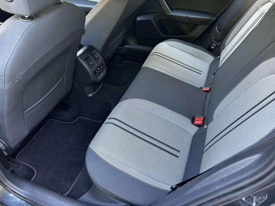 Blue SEAT Leon 2020 in Kaunas, with an engine capacity of 1.97 L and mileage of 28 thousand km for 7500 €, photo 13 on AUTOMOTO.COM.LV