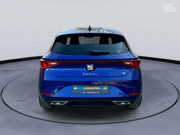 Blue SEAT Leon 2020 in Kaunas, with an engine capacity of 1.50 L and mileage of 30 thousand km for 24244 €, photo 3 on AUTOMOTO.COM.LV