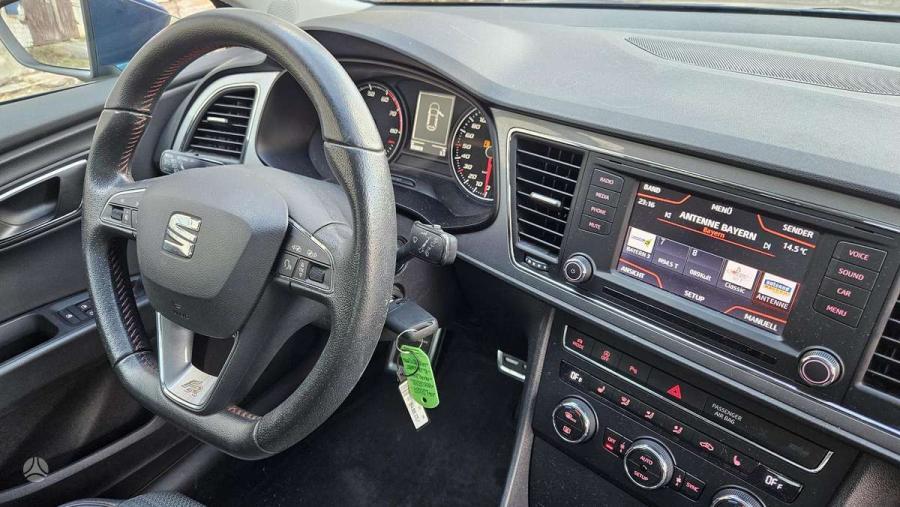 Zils SEAT Leon 2014 Rokiškis, ar dzinēja tilpumu 1.80 L un nobraukumu 193 tūkst. km par 4500 €, foto 34 vietnē AUTOMOTO.COM.LV
