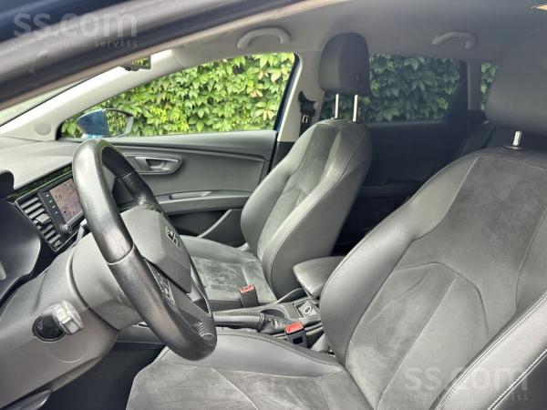 Blue SEAT Leon 2014 in Riga, with an engine capacity of 1.60 L and mileage of 337 thousand km for 5500 €, photo 8 on AUTOMOTO.COM.LV