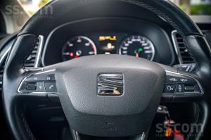 Zils SEAT Leon 2016 Rīga, ar dzinēja tilpumu 2.00 L un nobraukumu 246 tūkst. km par 6590 €, foto 18 vietnē AUTOMOTO.COM.LV