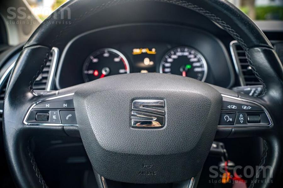 Zils SEAT Leon 2016 Rīga, ar dzinēja tilpumu 2.00 L un nobraukumu 246 tūkst. km par 6590 €, foto 18 vietnē AUTOMOTO.COM.LV